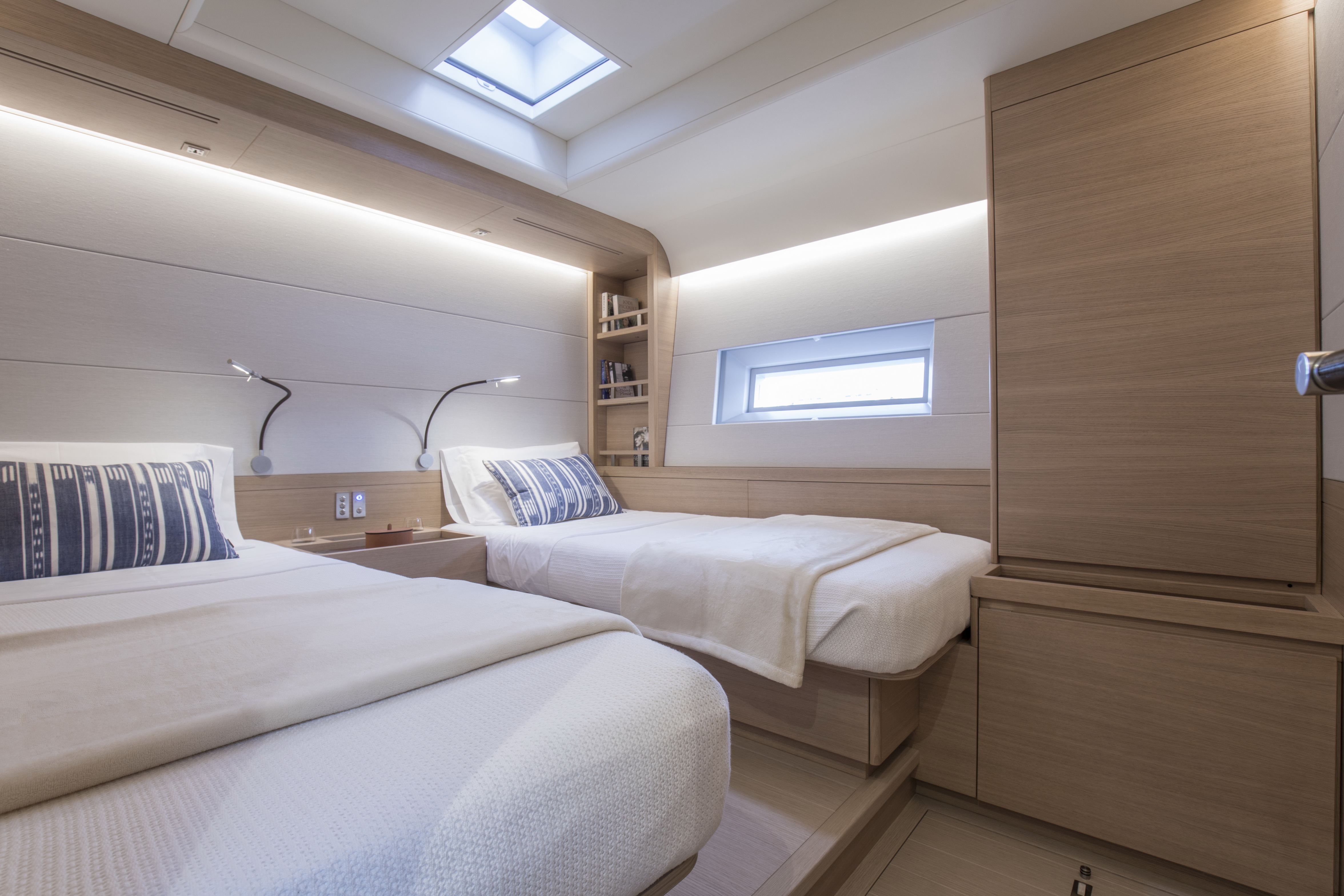 Yacht KIBOKO TRES, Southern Wind | CHARTERWORLD Luxury Superyacht Charters